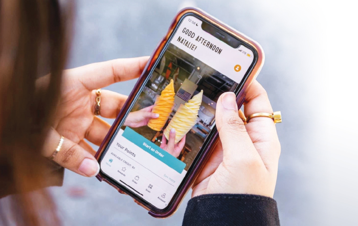 Island Fin Poké: New App Aids in Expansion | Franchise Dictionary Magazine